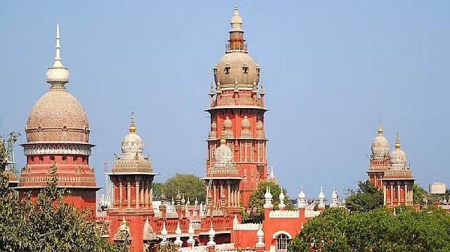 HC orders CB-CID probe into FIR filed against Kanchi businessman