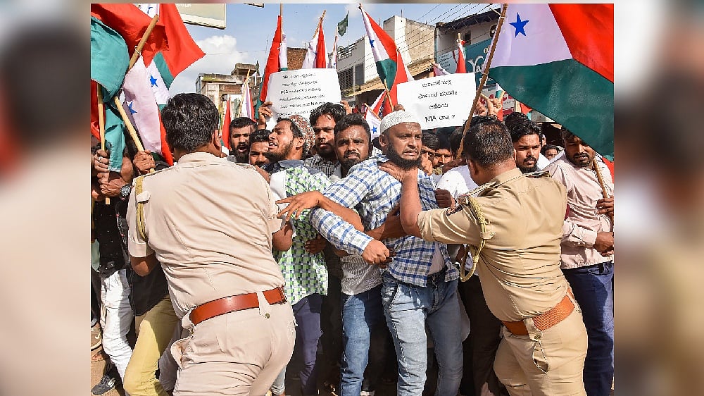 TN Police removes Coimbatore intelligence chief after PFI attacks