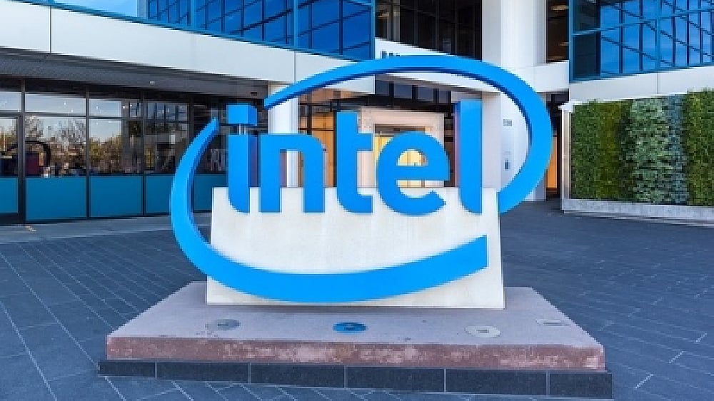 Intel plans major layoffs this month as PC sales nosedive: Report