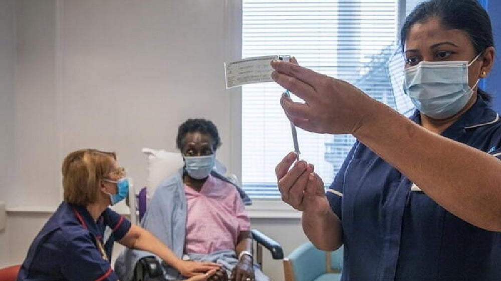 'What a tragic day': British nurses strike in bitter pay dispute