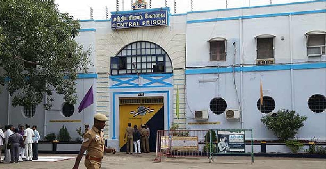 After prison bars, red-tape fetters released convicts yearning for new life