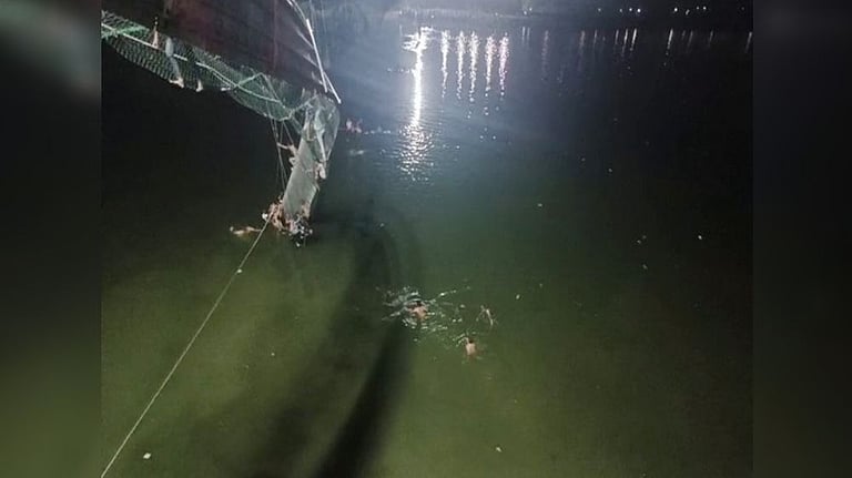 Morbi bridge collapse: Oreva MD Jaysukh Patel surrenders before court