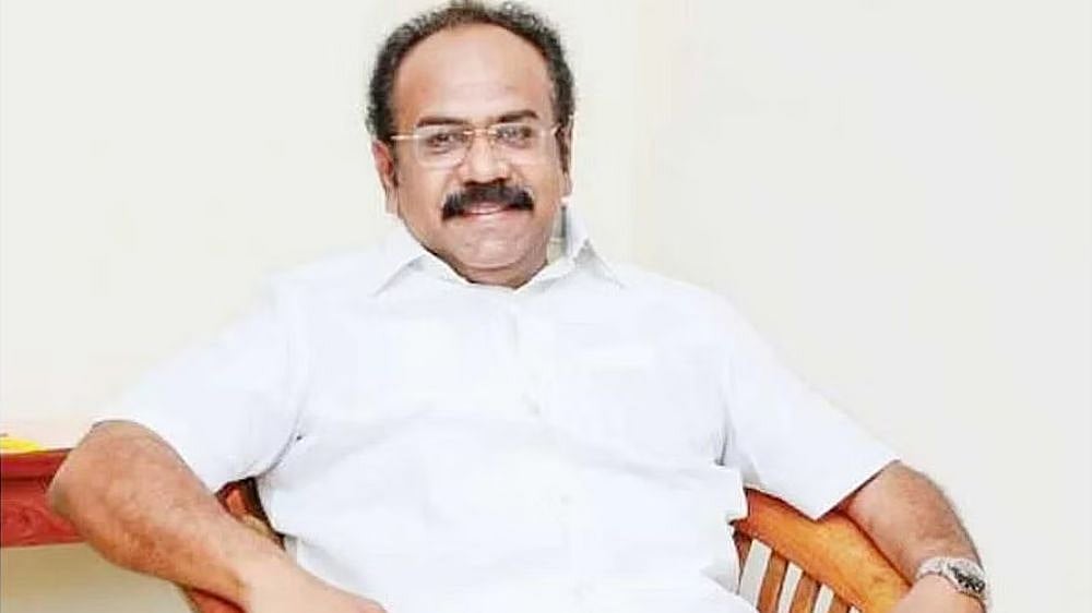 Thangam Thennarasu mocks ‘brother’ Sellur Raju’s bravado