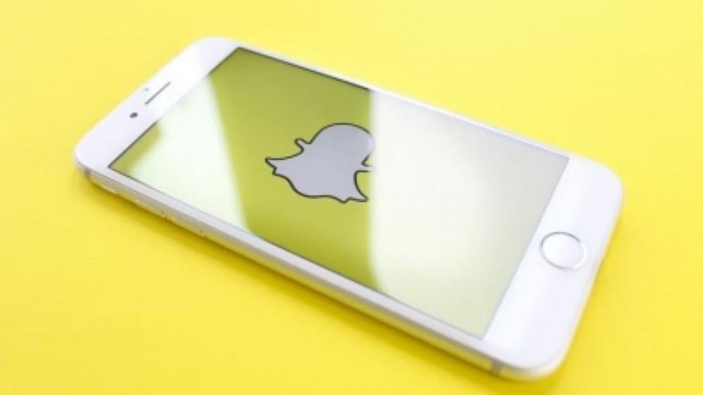 Snapchat sees rise in negative reviews as users slam 'My AI' feature