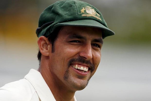Mitchell Johnson retires from all cricket