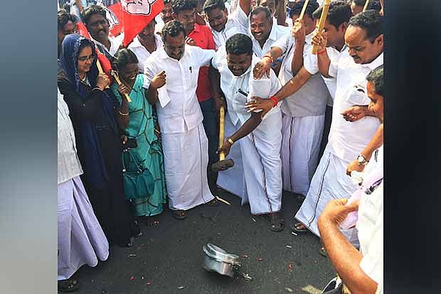 Karur AIADMK men happy over defection of Senthil Balaji