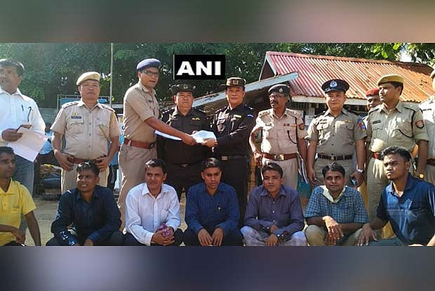 For first time, India deports 7 Rohingya immigrants to Myanmar