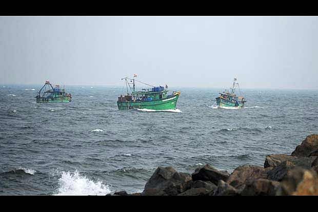 Fishermen to stage protest against twin trawling nets
