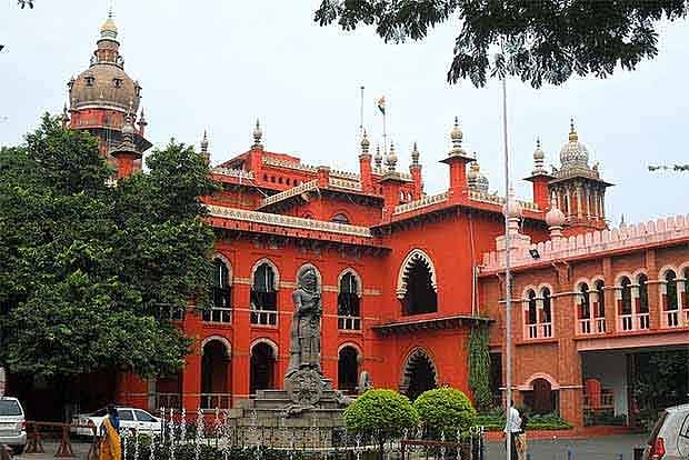 Order restraining Pondy L-G challenged