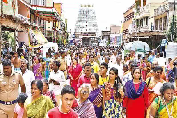 Athi Varadhar: Audio clip of VVIP passes sold for 6K goes viral