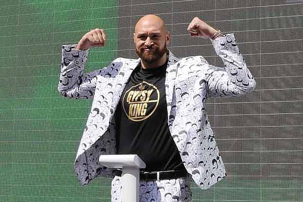 Tyson Fury splits with trainer Ben Davison