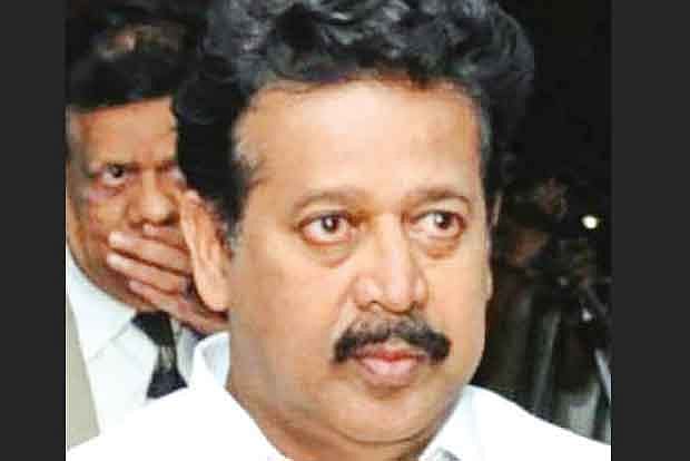 DMK cries foul in Pongal gift, OPS calls it clerical mistake