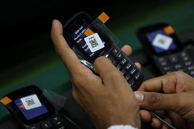 Over 1 billion feature phones to be sold in 3 years