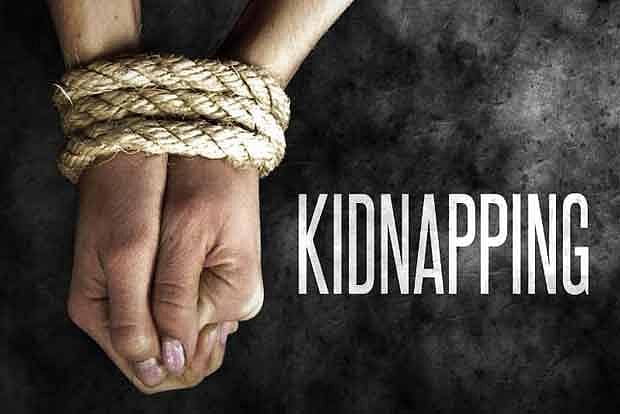 Posing as Customs officers, gang robs forex centre staff of Rs 27 L in ...