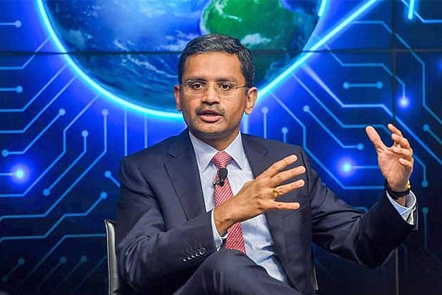 TCS CEO’s annual pay rises 28 percent, takes home over Rs 16 cr