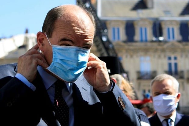 Masks now mandatory in outdoor places across French cities
