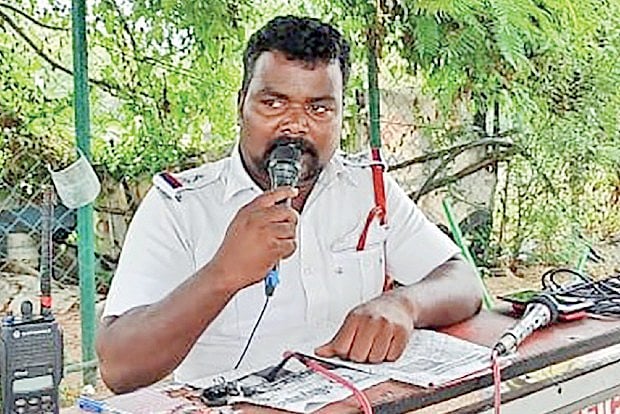Traffic cop on GST Road sings to raise COVID awareness