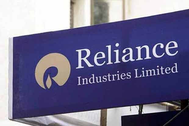 Reliance closes deal with 4 investors, gets Rs 30,062 cr