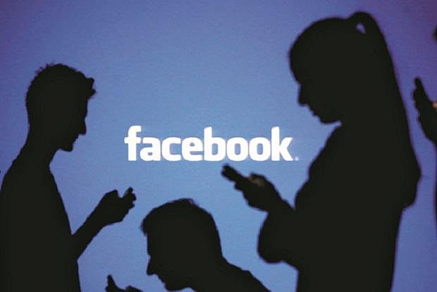 Facebook to remove posts that deny or distort Holocaust