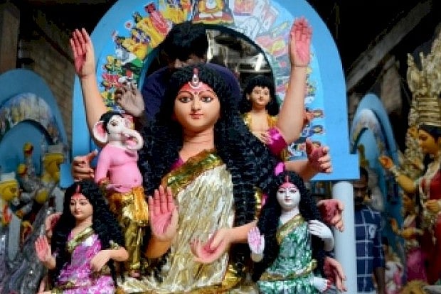 Corona is the new Mahishasura in Delhi's subdued Durga Puja