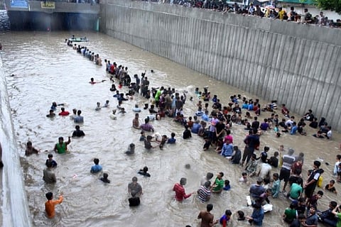 Incessant rains create flood-like situation in Pak rivers