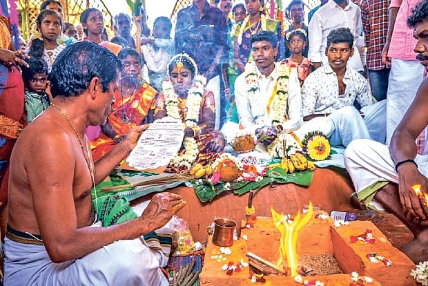 This hobbyist wedding photographer documents a tribal wedding at Valparai