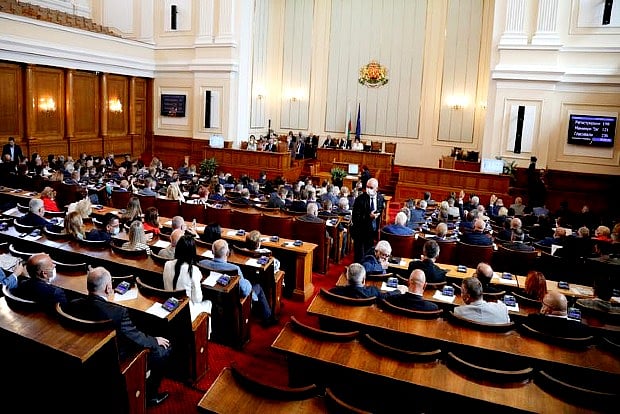 Bulgaria's parliament approves new government