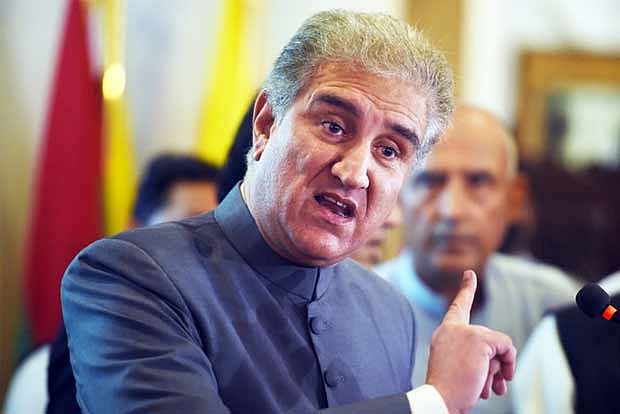 Pak FM dares India on Kashmir dialogue