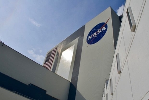 NASA's deep space atomic clock completes mission