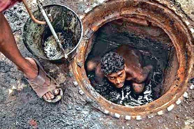 Manual scavenging: Civic heads to give undertaking in writing