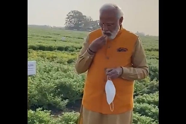 Modi eats Chana at Hyderabad field