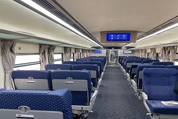 Sri Lanka successfully completes trial run of AC train supplied by India