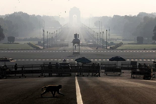 Weekend curfew starts, non-essential activities on hold for next 55 hrs ...