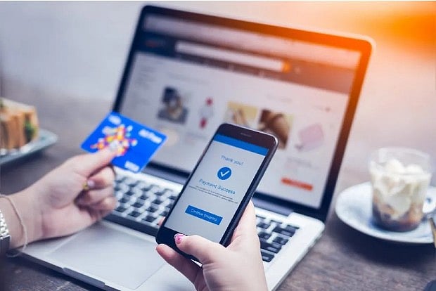 Digital payments record 40 pc annual growth at Sep-end 2021: RBI data