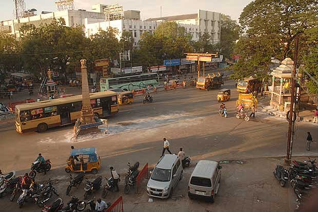 Alanganallur village waits for jallikattu amid uneasy calm