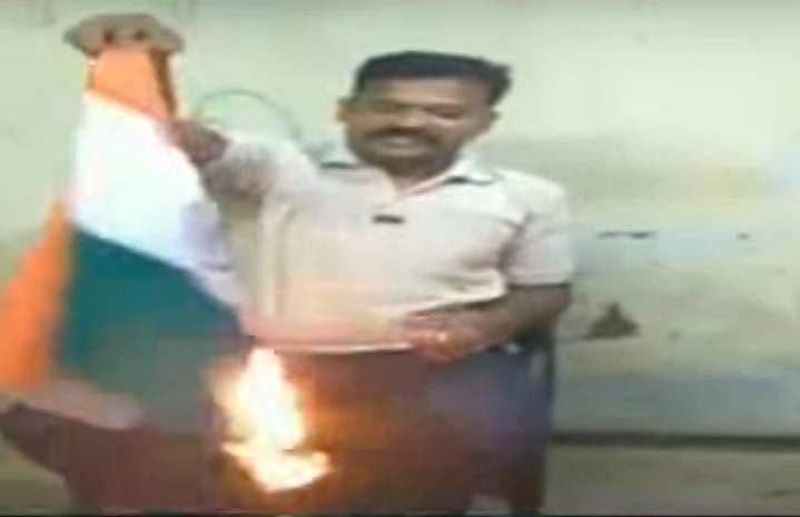 Art teacher burns tricolour for Cauvery Management Board