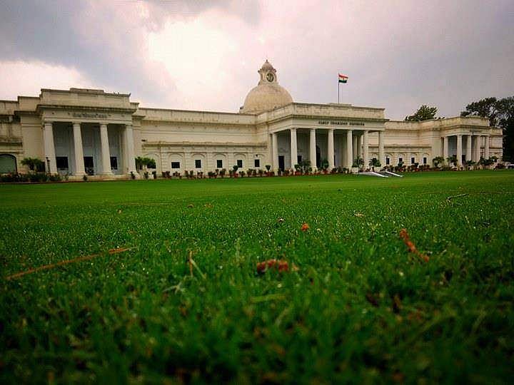 IIT Roorkee launches a global network of alumni to establish extensive ...
