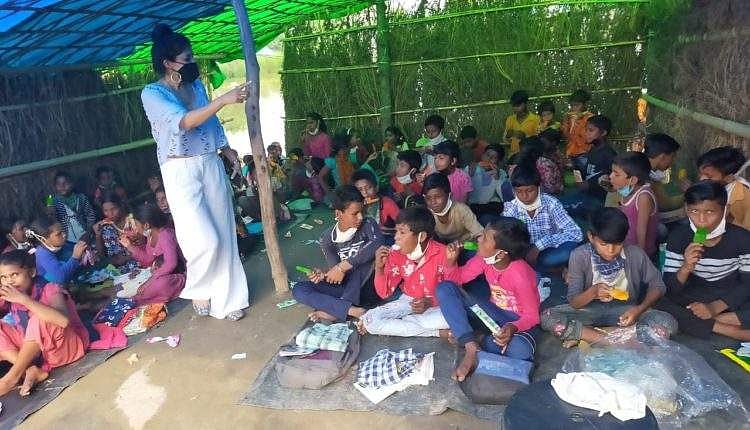 Meet these students turned teachers who teach underprivileged kids in ...