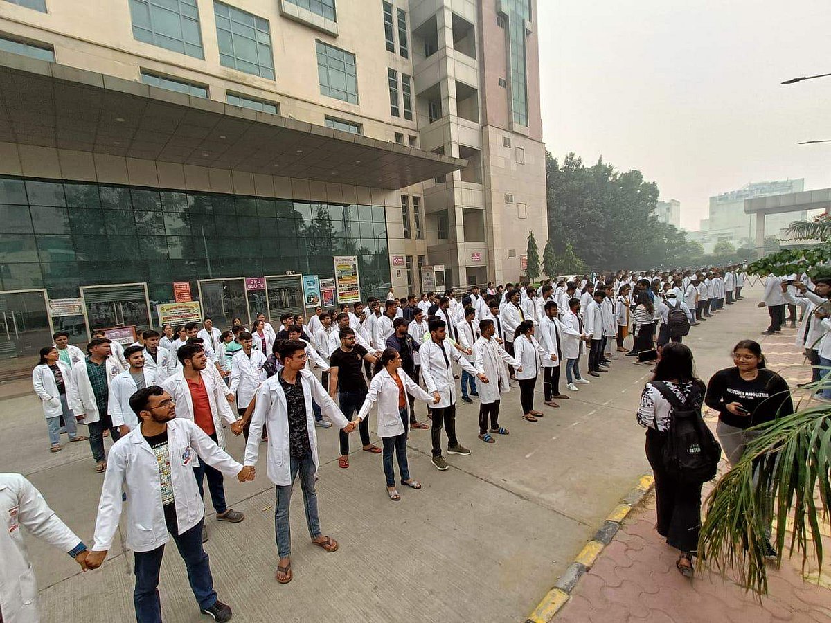 PGIMS Rohtak: Protests continue as movement gains more traction; human ...
