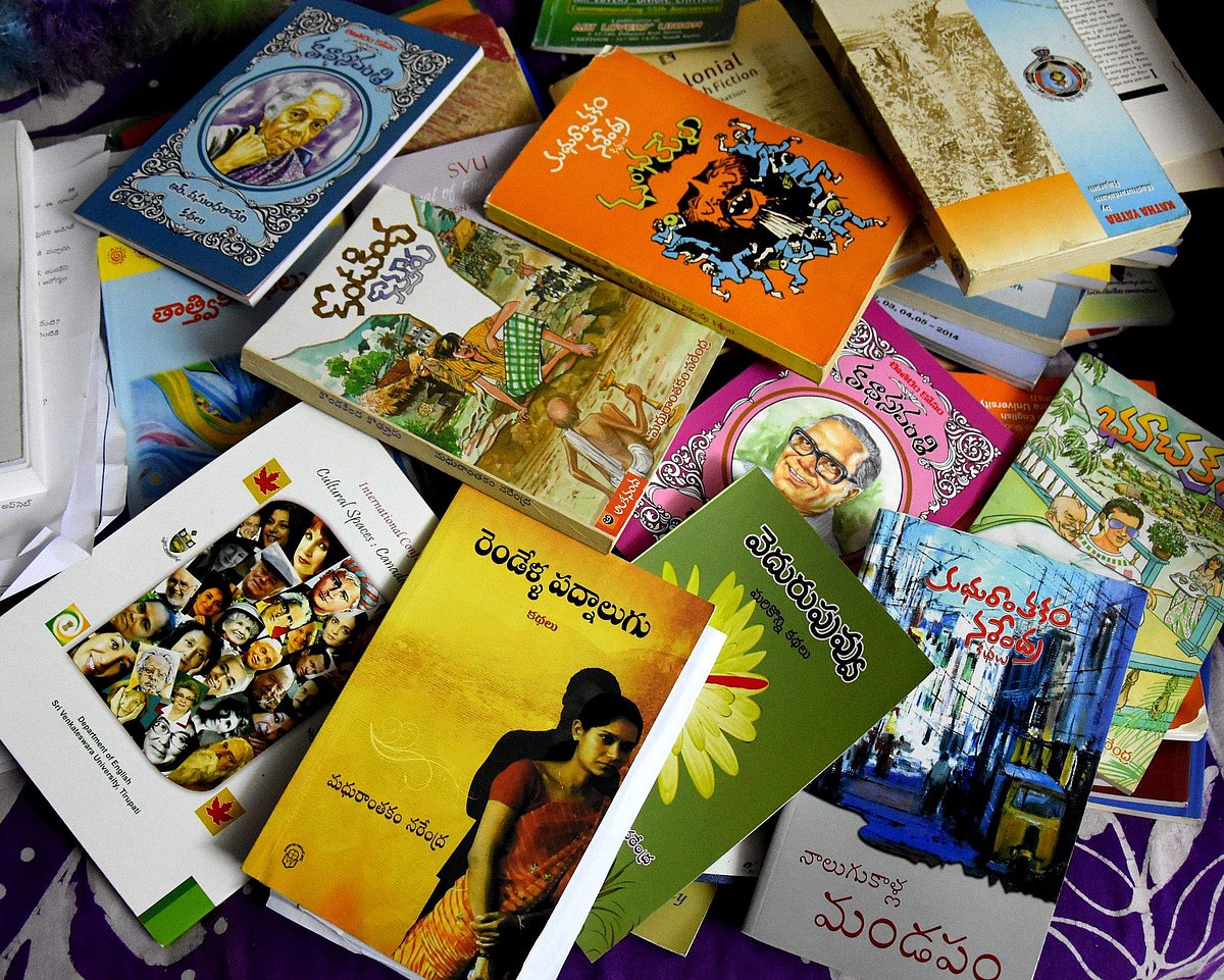 Hyderabad: 11-year-old girl establishes a third library of her own