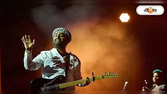 Arijit Singh Gives An Autograph To A fan In Mauritius Video Trending On ...