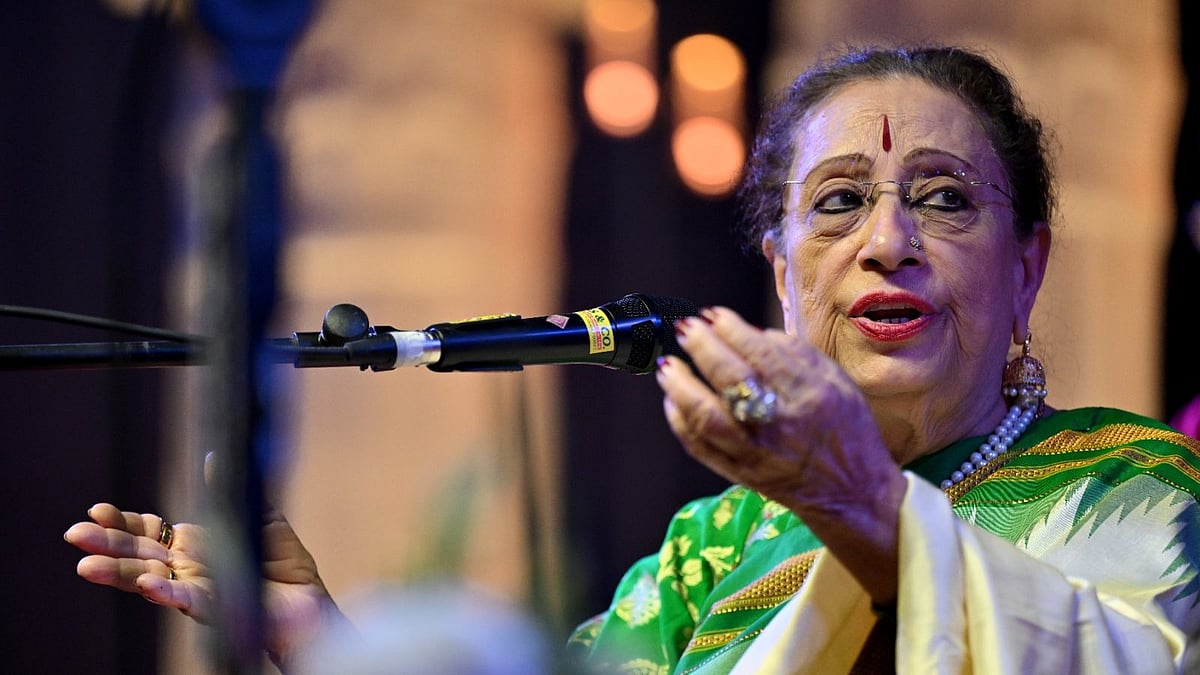 Begum Parveen Sultana: ‘নবীনরা প্রশ্ন করলে খুশি হই’: বেগম পারভিন সুলতানা