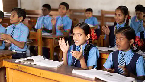 Malda News: রোল কল-এ ‘ইয়েস’ নয়, ওরা গর্জে ওঠে ‘জয় হিন্দ’