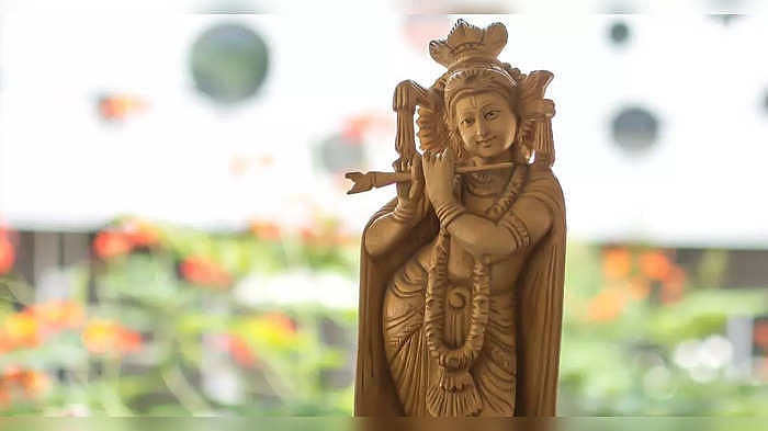 Geeta Gyan: জীবনের এই ৩ মন্ত্রই দেবে সুখের সন্ধান, গীতায় পথ দেখিয়েছেন ...