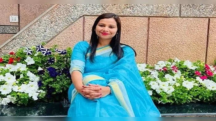 Success Story: ডাক্তারির সঙ্গেই সিভিল সার্ভিসে 16 র‍্যাঙ্ক, IAS অফিসার ...