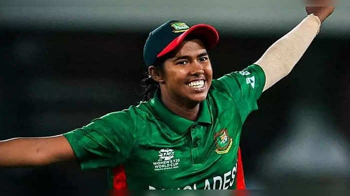 BAN vs IND : খেলা চলাকালীন অসহ্য পেটে যন্ত্রণা, হাসপাতালে দৌড়লেন ...
