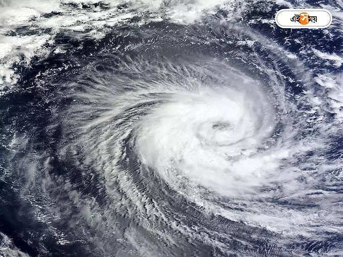 Cyclone Alert : ধেয়ে আসছে শক্তিশালী ঘূর্ণিঝড় ইদালিয়া! ১২৫ কিমি বেগে ...