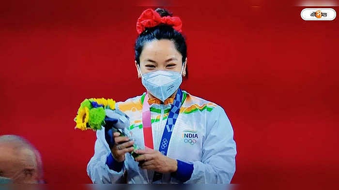 Mirabai Chanu Final: বিনেশের বাতিলেও বেঁচে আশা, পদকের লড়াইয়ে কখন ...