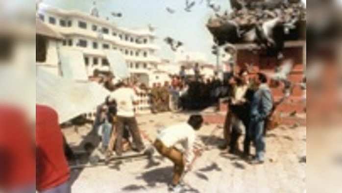 ওই দরবার স্কোয়ারে অনেক শুট করেছিলাম, মনে পড়ে - interview of ...