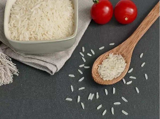 White Rice Benefits And Side Effects,শরীরের জন্যই নিয়ম করে ভাত খাওয়া ...